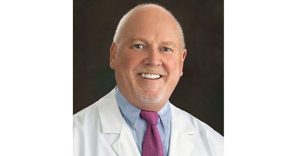 The Inner Circle Acknowledges, Stephen L. Moore as a Pinnacle Platinum ...