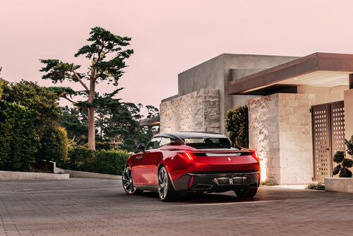 ROLLS-ROYCE UNVEILS LA ROSE NOIRE: DROPTAIL COACHBUILD ROADSTER