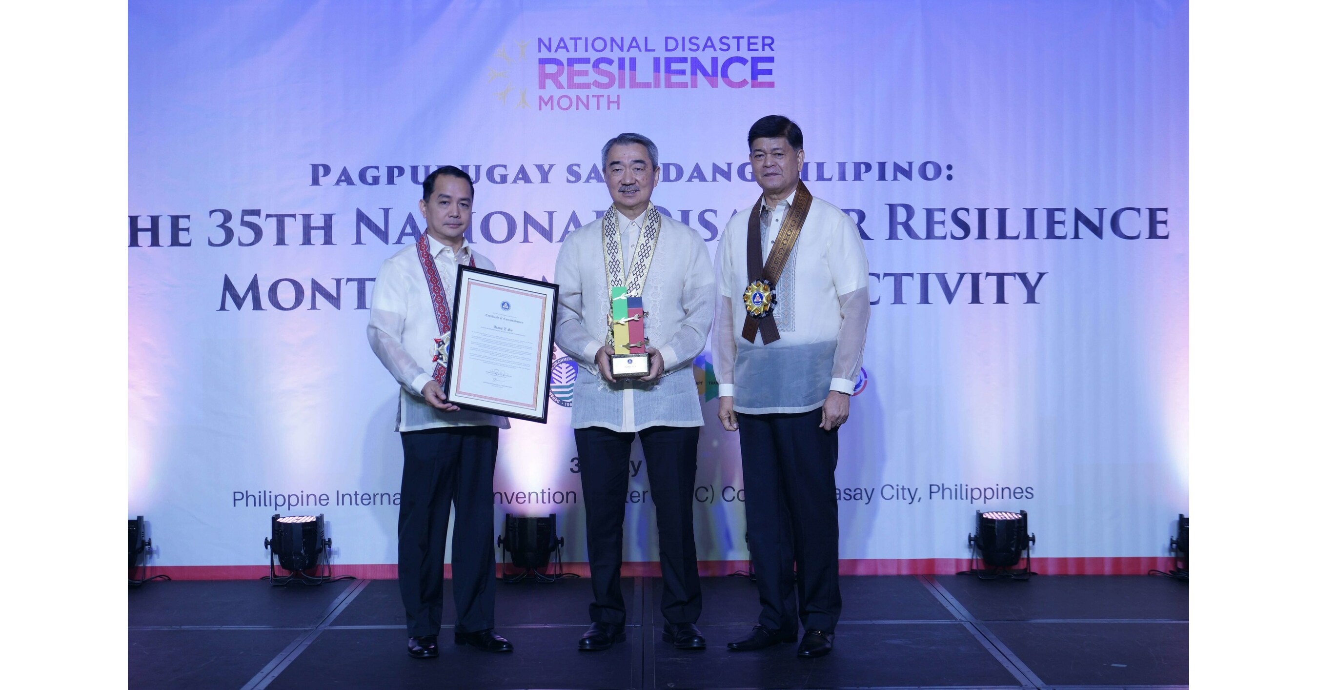 SM's Hans Sy is the first ever private sector awardee for disaster ...