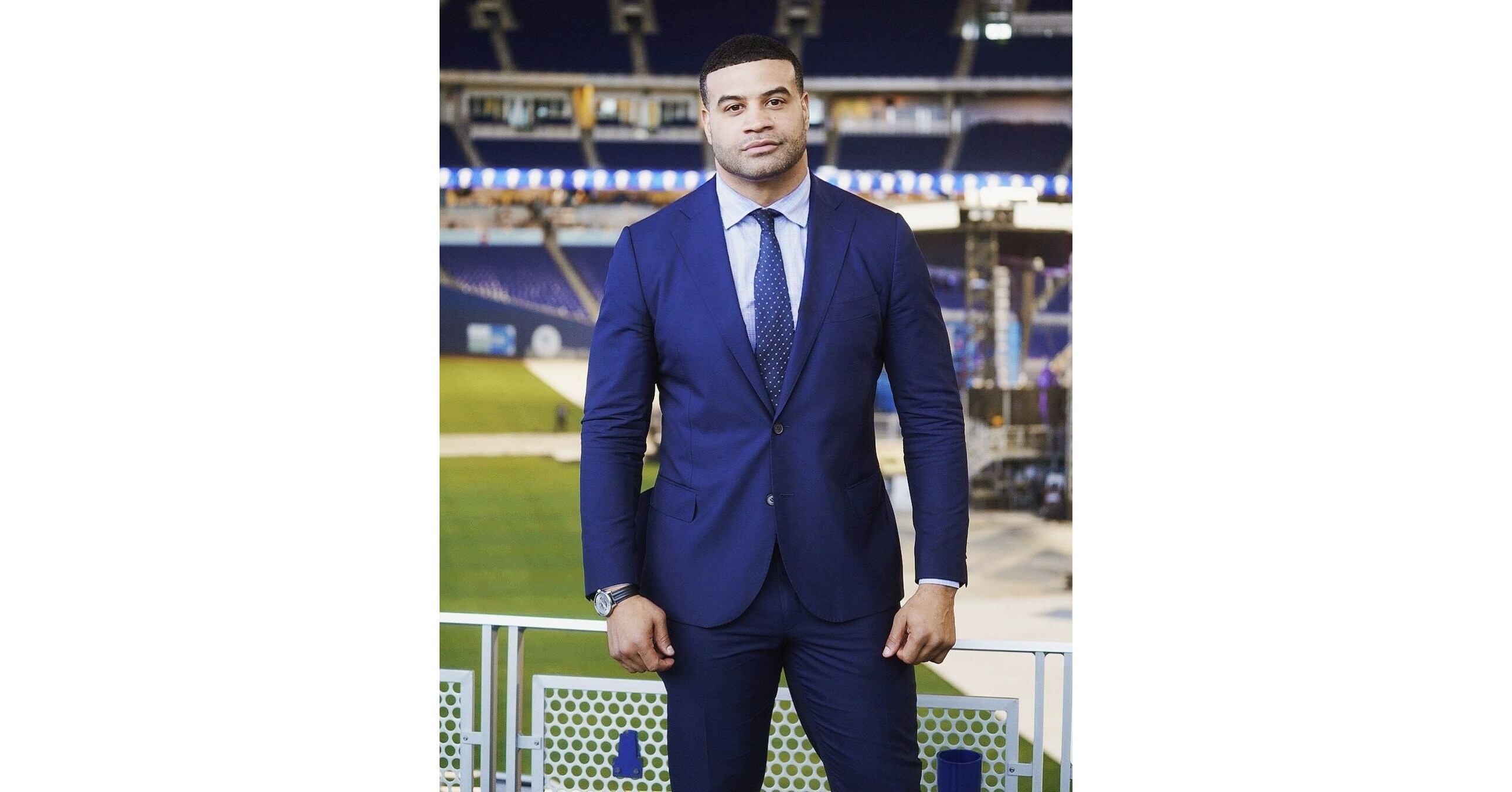 Shawne Merriman's Lights Out Xtreme Fighting Has Increased Viewership ...