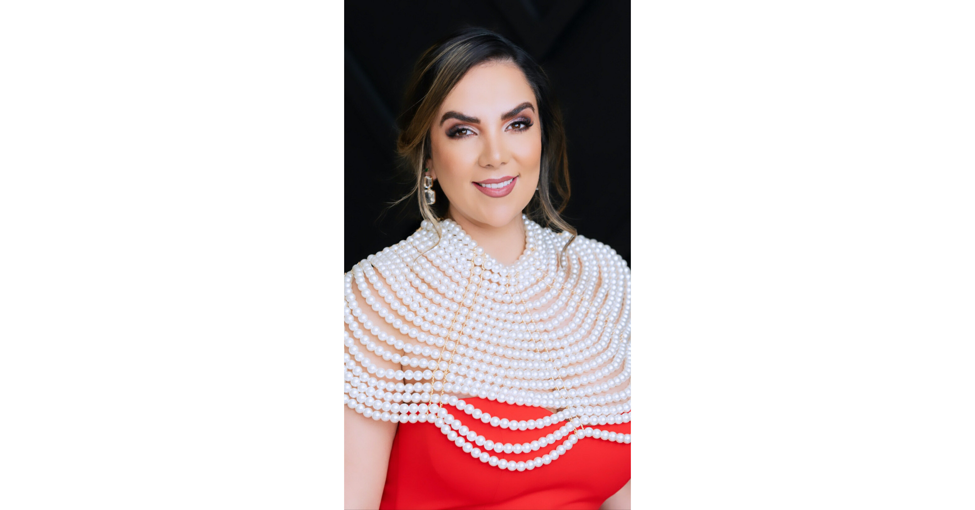 Suburban Chicago-Based Latina CEO Estefania Roa Receives Awards for L.B ...