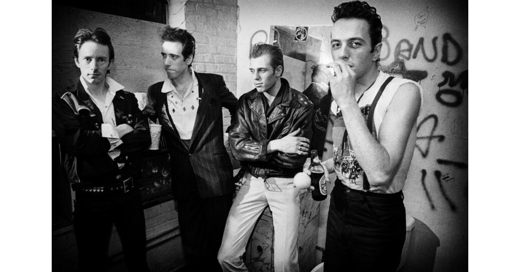 Leica Gallery Los Angeles Presents Michel Grecco and Elizabeth Waterman ...