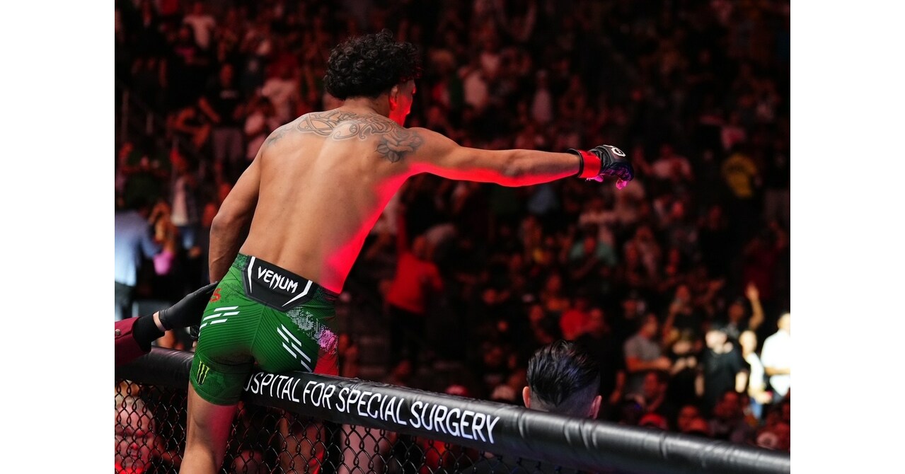 Monster Energy's Raul Rosas Jr. Defeats Terrence Mitchell at Noche UFC ...