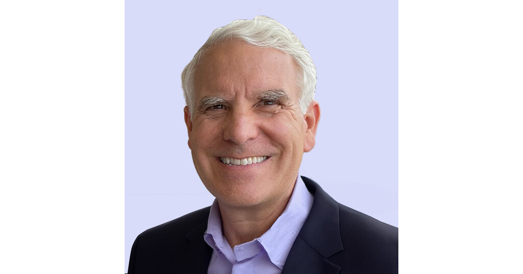 Dr. Steven Goldberg Joins Goodroot as Chief Medical Officer