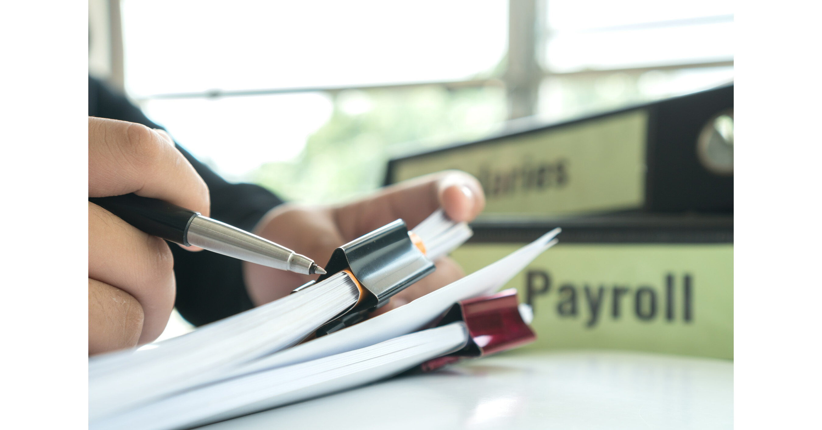 IRS Announces Moratorium on Processing of New Employee Retention Credit ...