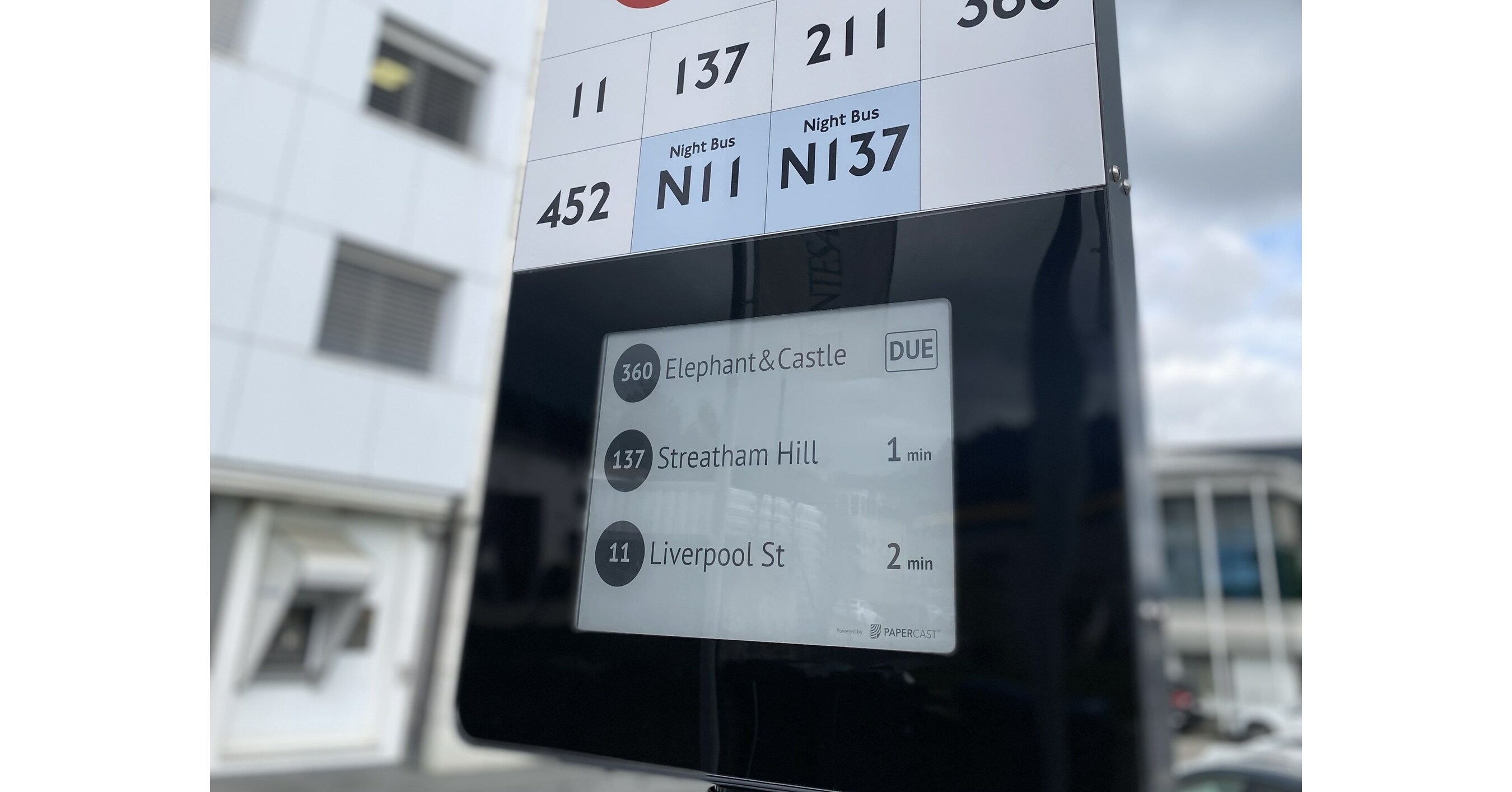 Papercast's new battery powered e-paper displays break new ground in ...