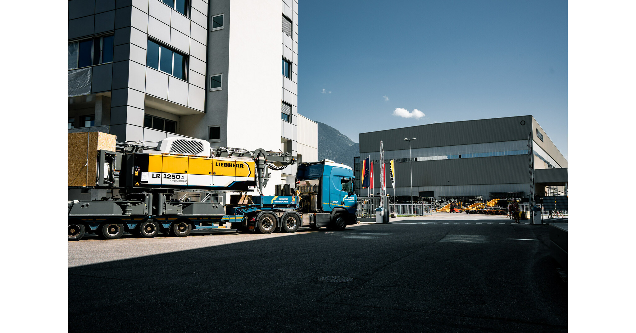 Bigge Continues to Innovate: All-Electric Crawler Crane Comes to the US ...