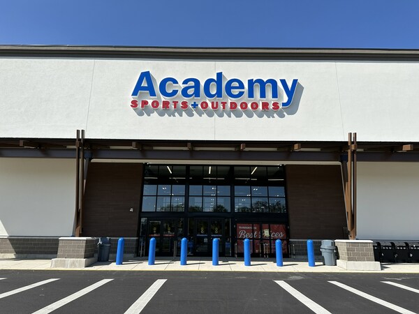 Academy Sports + Outdoors Opens New Store in Fredericksburg, Va.