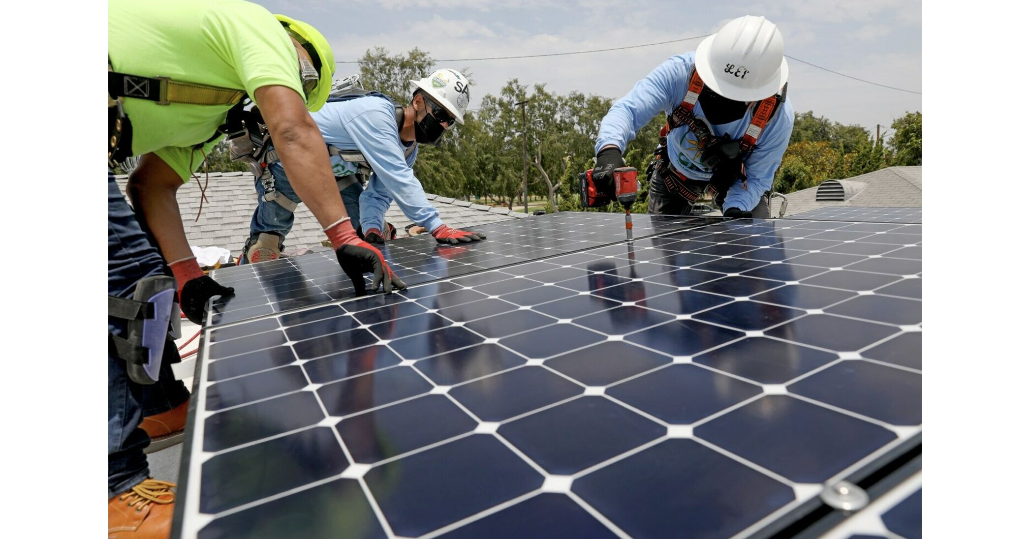 Castillo Engineering Launches SolarLetters.com, the First Company to ...