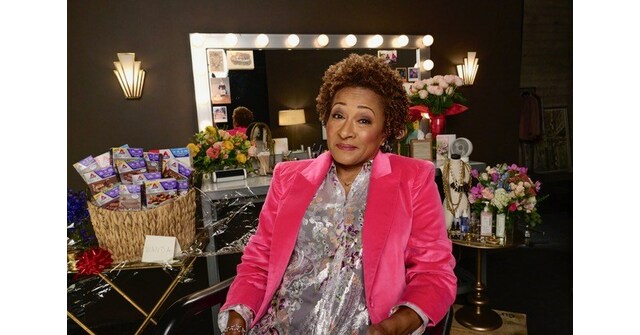 World-Class Comedienne Wanda Sykes Joins Hollywood Veteran Rob Lowe in ...
