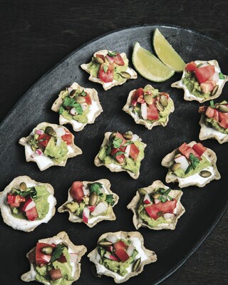 The Official Netflix Cookbook: 70 Recipes Inspired By Your Favorite ...