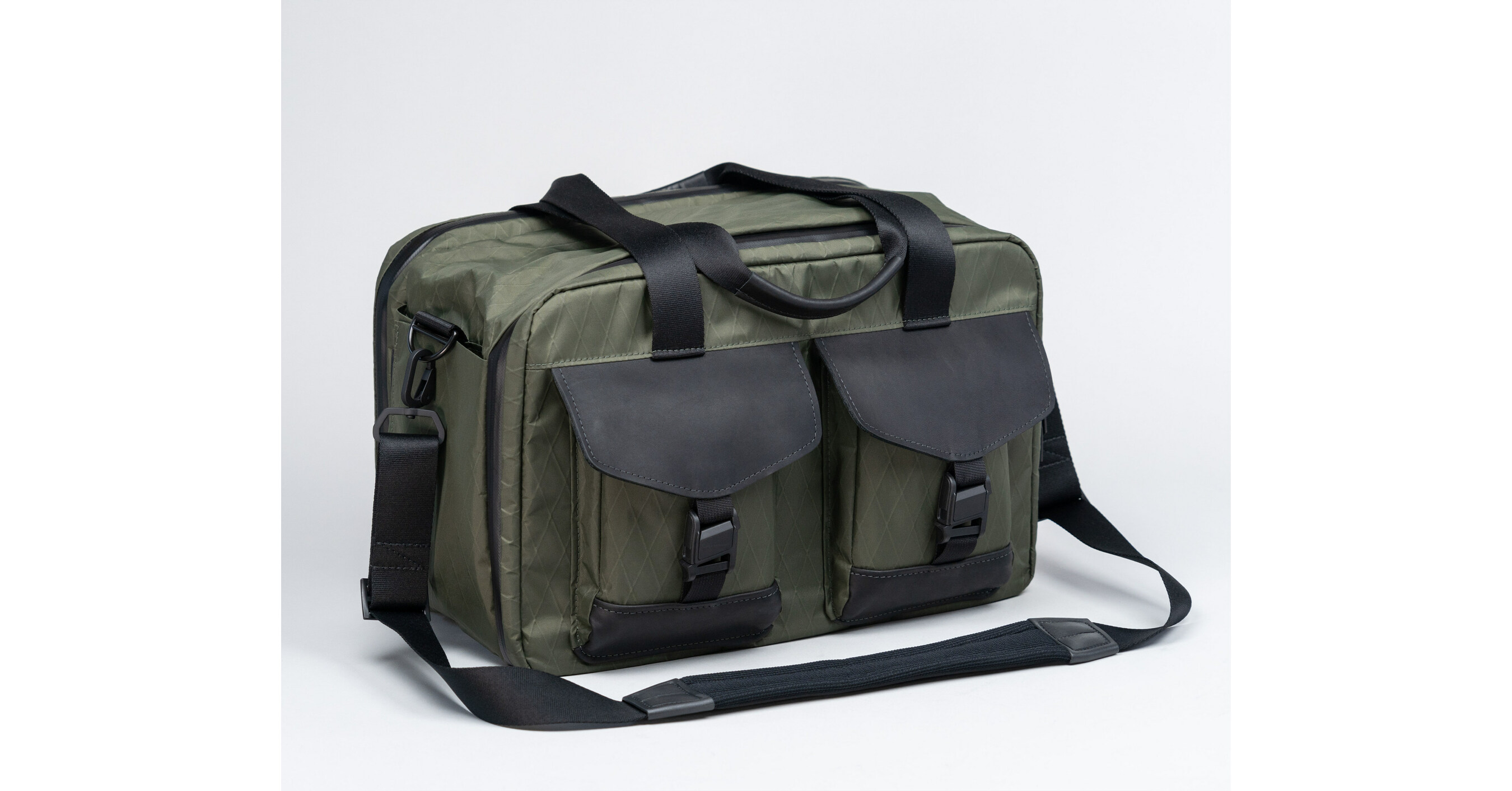 WaterField Introduces X-Air Duffel in X-Pac®: The Ultimate Lightweight ...