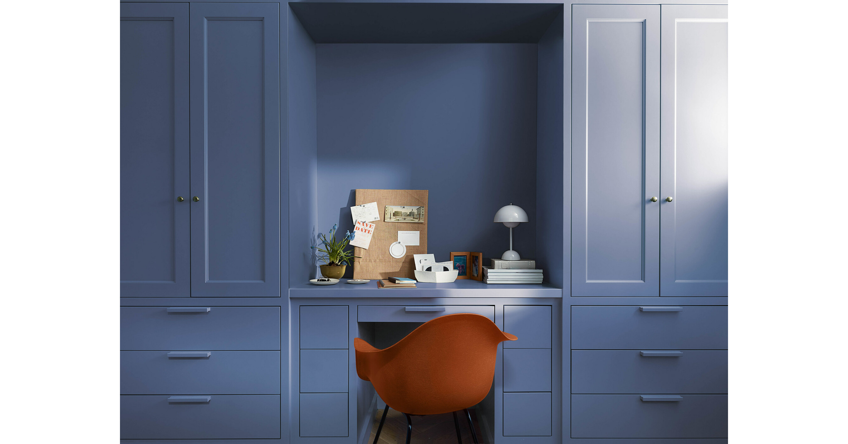 Benjamin Moore Reveals Blue Nova CC-860 as its Colour of the Year 2024