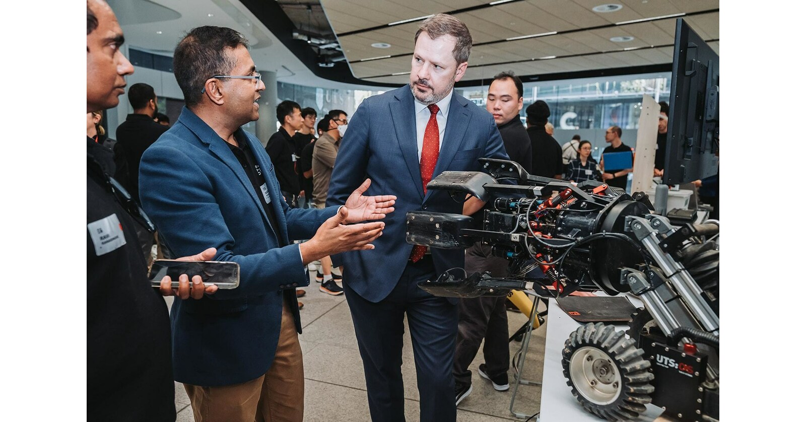 University of Technology Sydney (UTS) launches Robotics Institute to ...