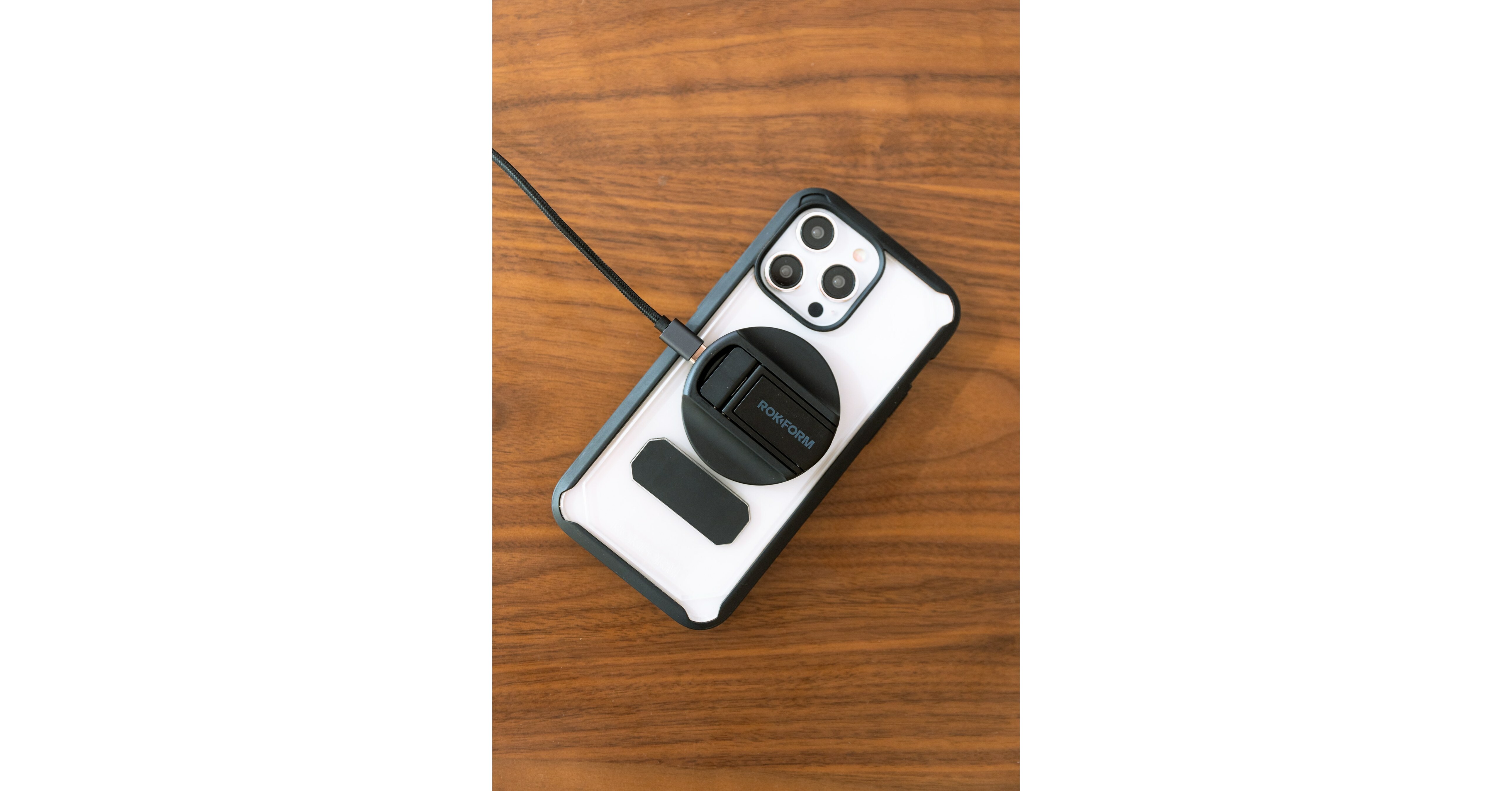 ROKFORM Launches Magnetic Wireless Charging Stand