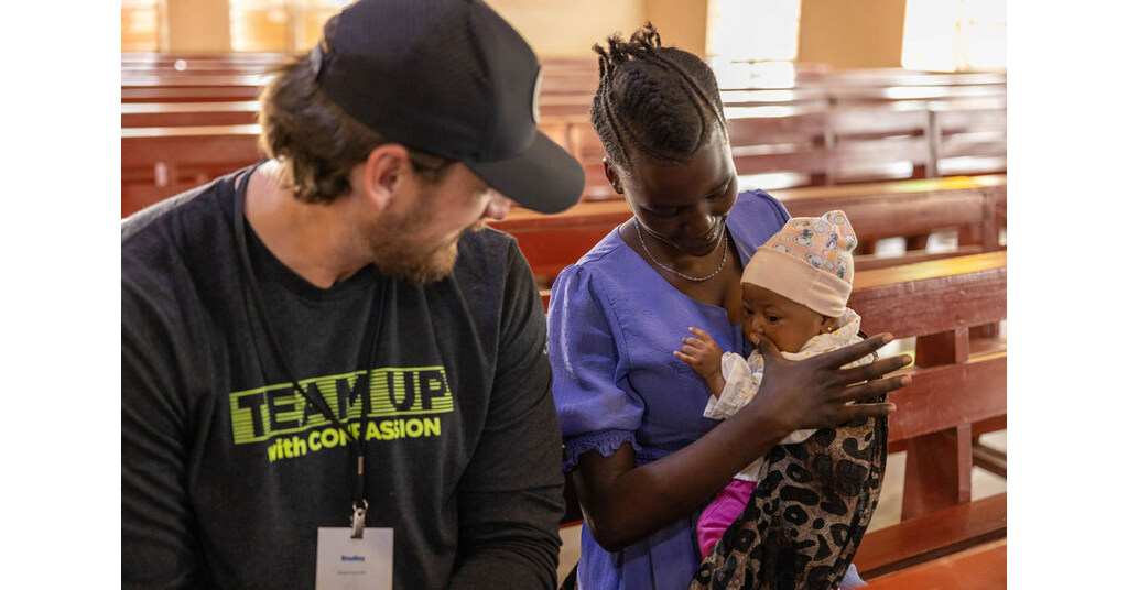 Pro football players team up for 'Punts for Purpose' on behalf of ...