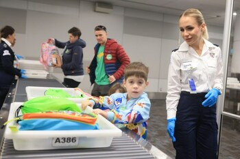 GTAA, Air Transat and Autism Ontario host first airport familiarization ...