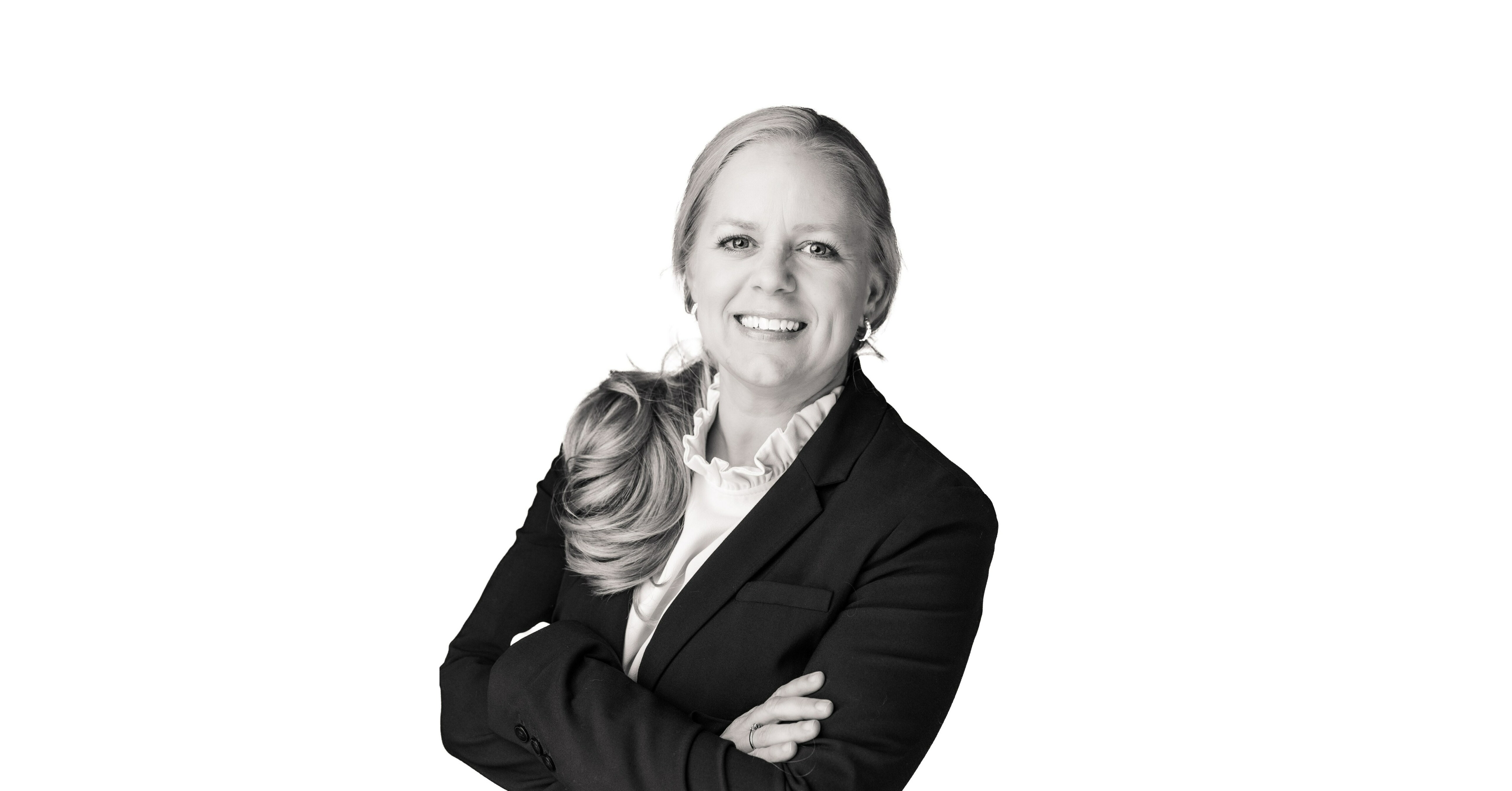 Valor Strengthens Land Department with Hiring of Jennifer Dodgen