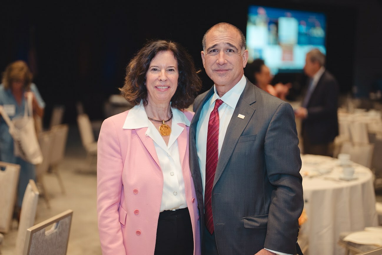 Cision - MediaStudio View Media