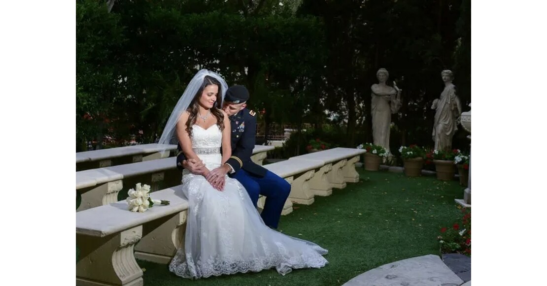 "Vegas Marries the Military": A Gesture of Love and Gratitude by The ...