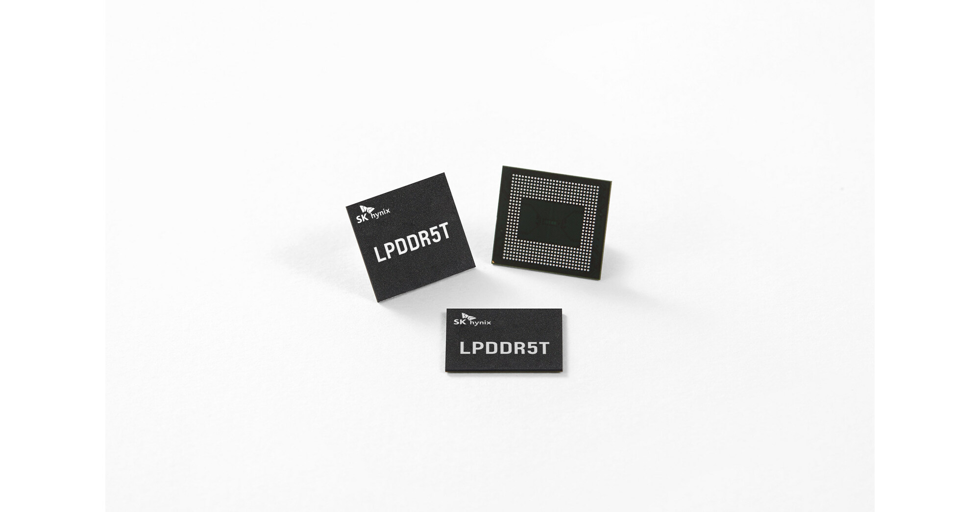 SK hynix Commercializes World's Fastest Mobile DRAM LPDDR5T