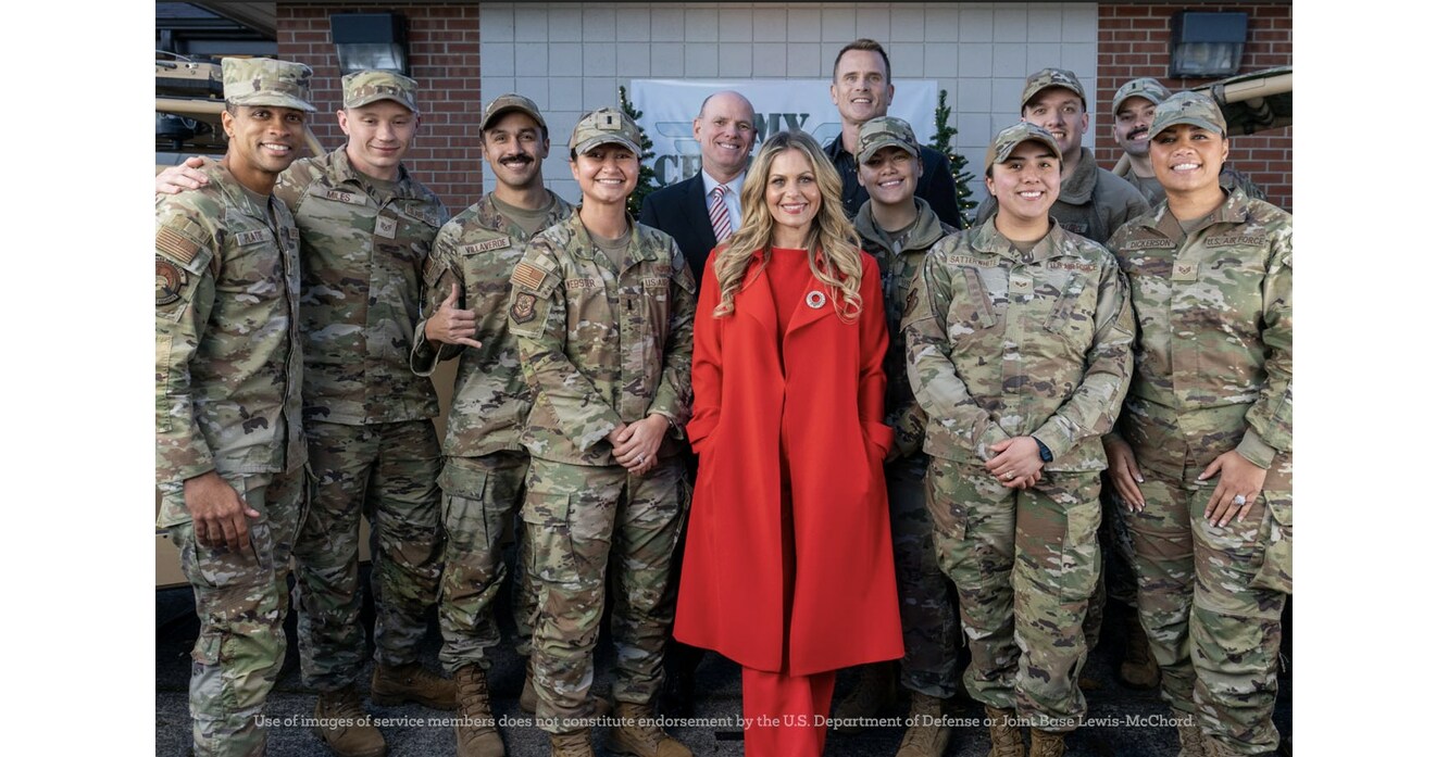 BILL ABBOTT, CANDACE CAMERON BURE, AND GREAT AMERICAN MEDIA CELEBRATED ...