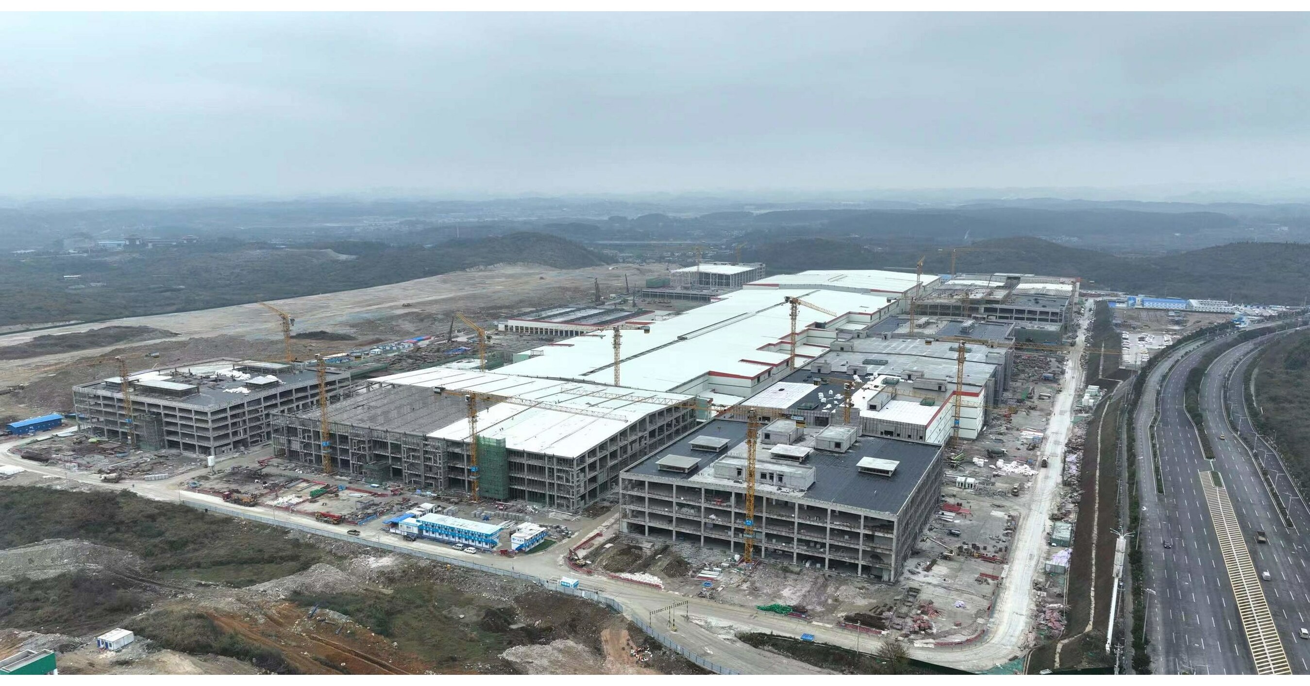 Guian Accelerates High-quality Development with a Focus on "Two Leading ...