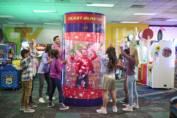 Chuck E. Cheese Unveils New Birthday Platform with New Entertainment ...