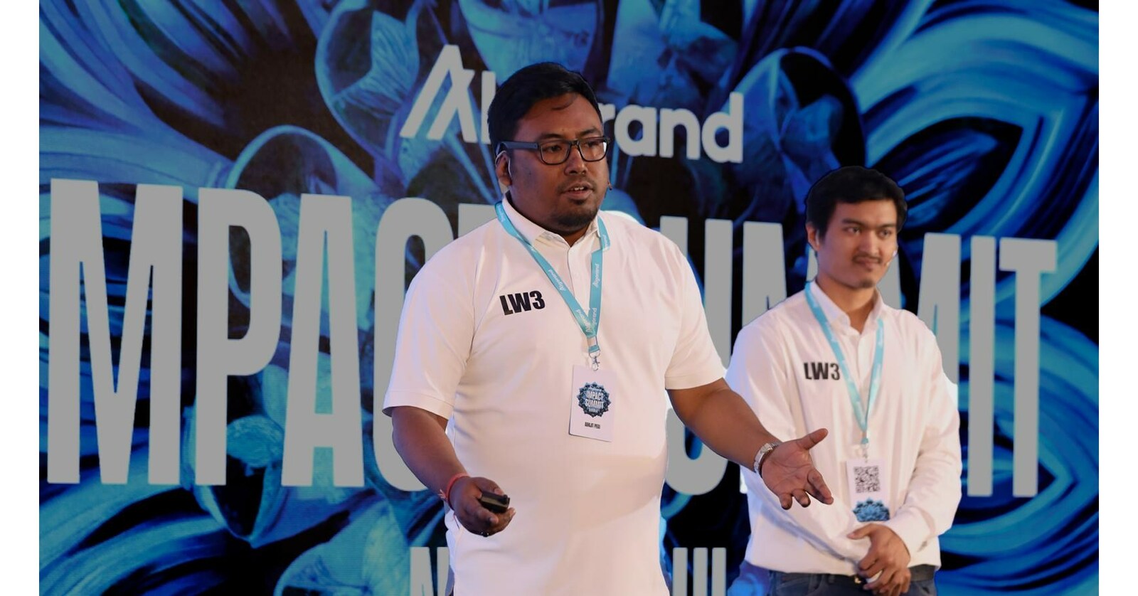 Algorand awards $10,000 to the winner of Creating Impact! Pitch ...