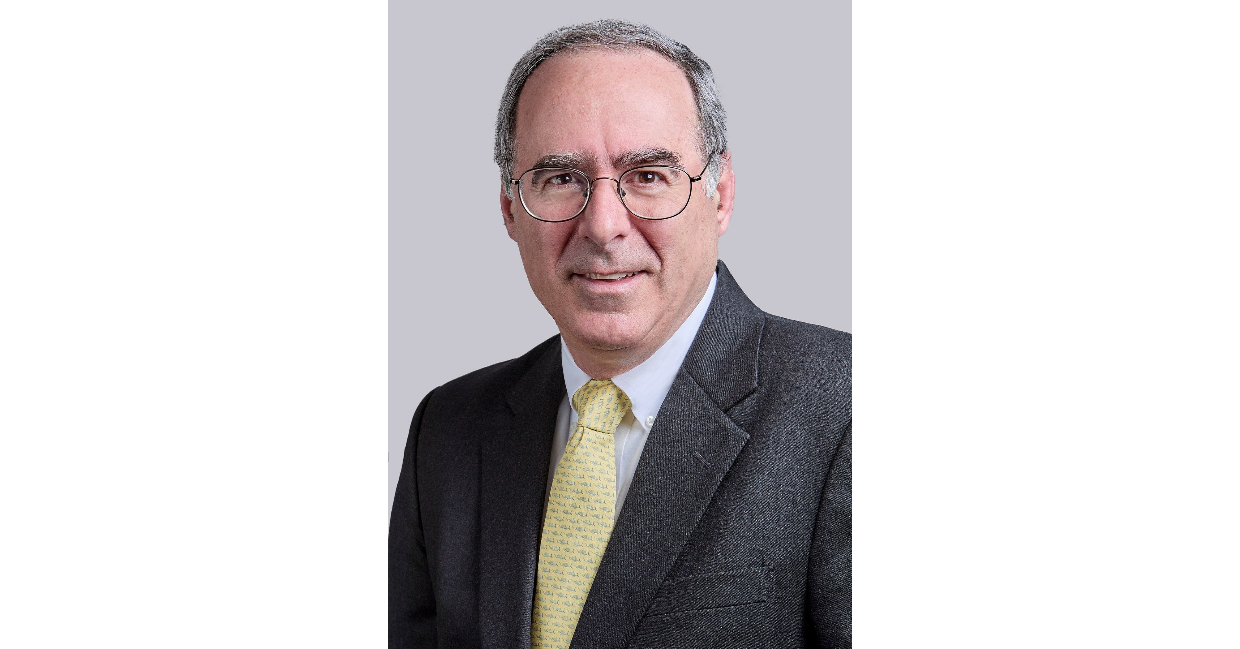 Leading Bankruptcy Lawyer Edward M. Fox Joins Emmet, Marvin & Martin, LLP