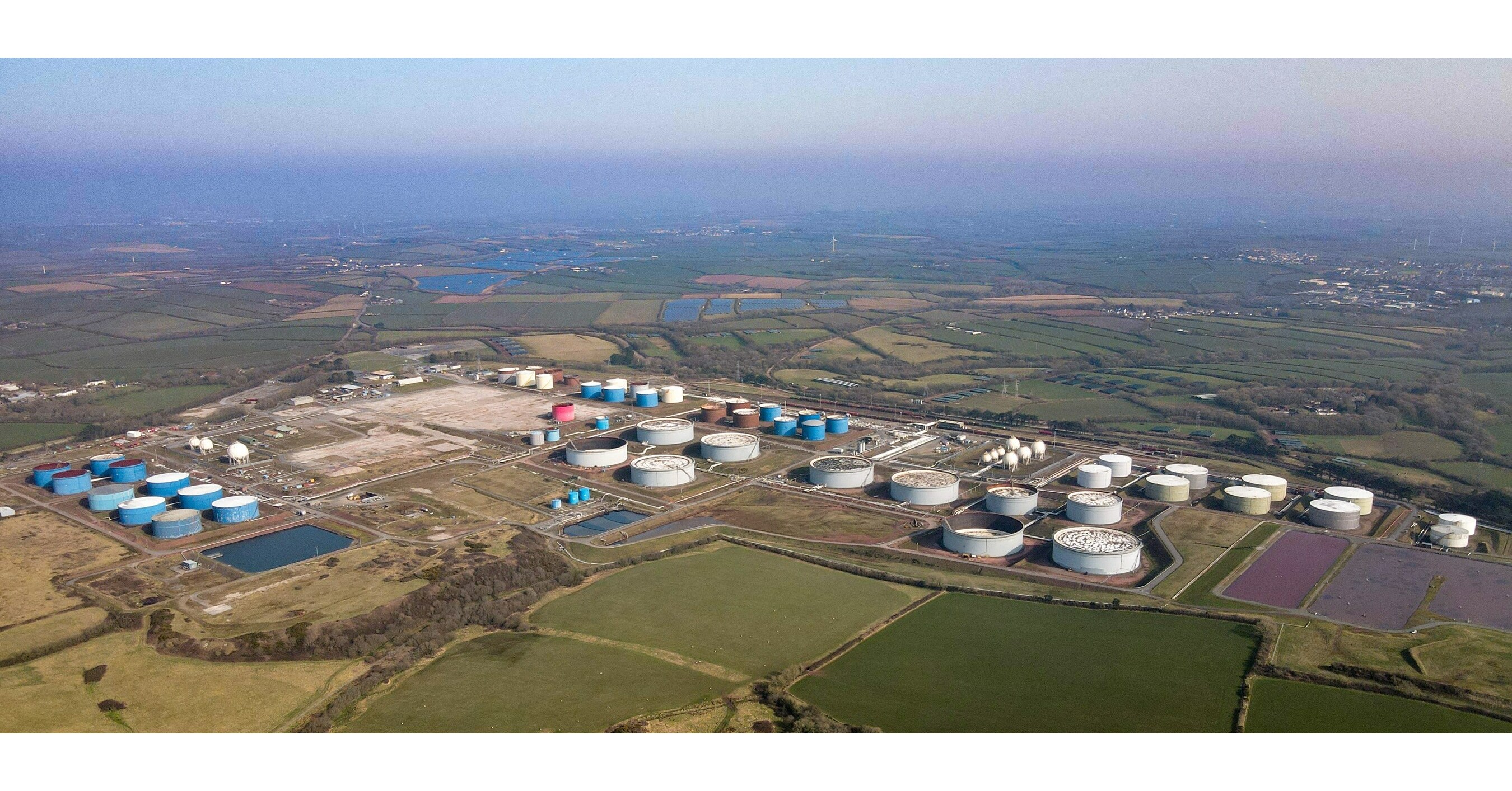 H2 Energy Europe plans to develop the first large-scale green hydrogen ...