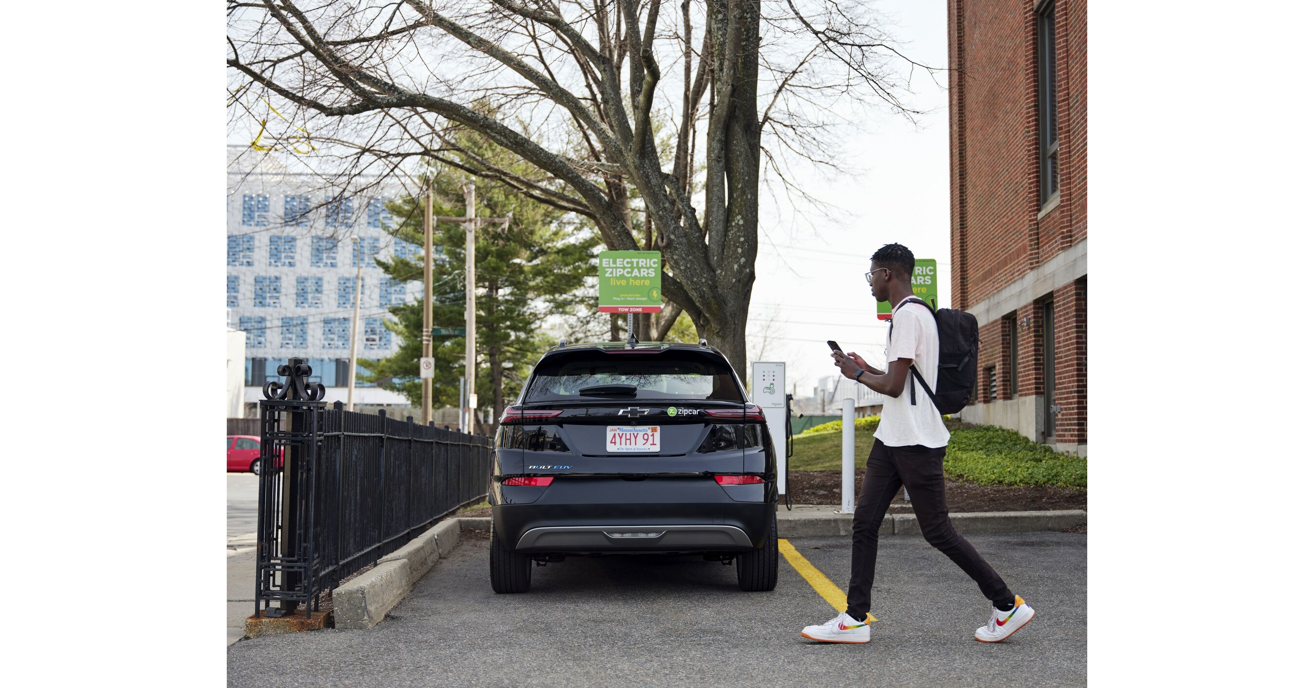 World's Leading Car-Sharing Network, Zipcar, Unveils Electric Vehicle ...