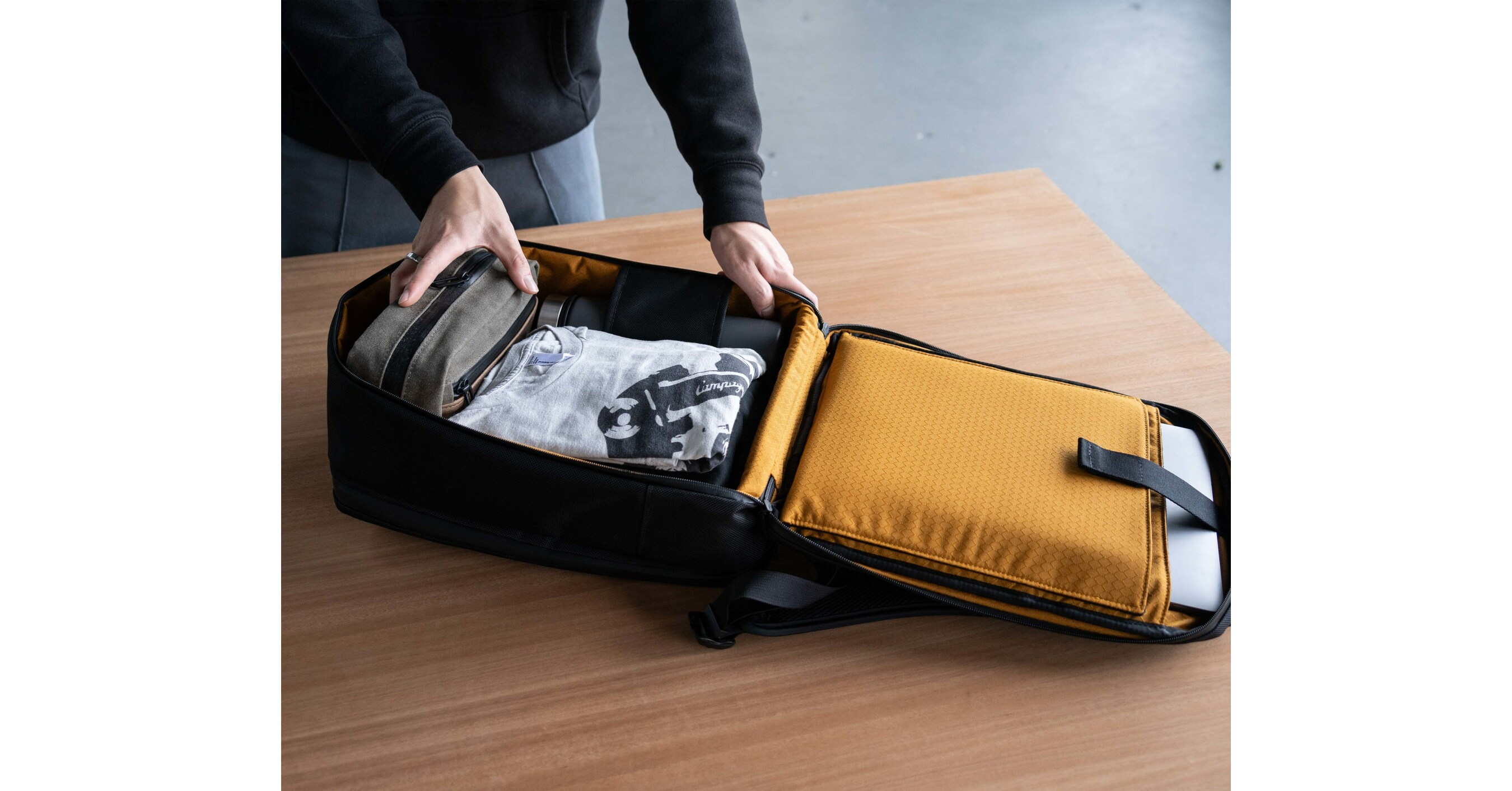 New Tech Folio Backpack Redefines Tech Organization and Portability for ...