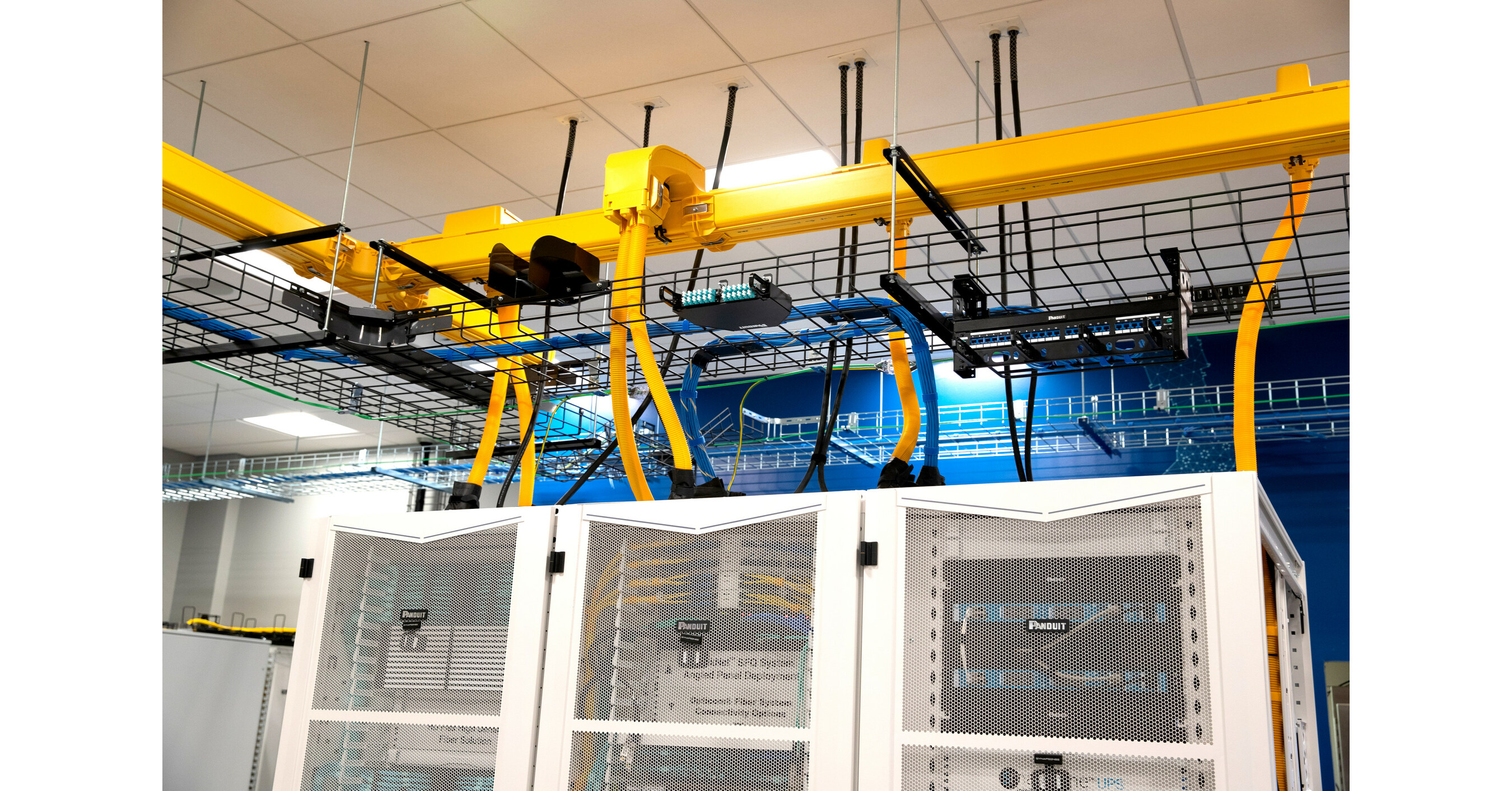 Panduit Launches Wire Basket Cable Tray Routing System