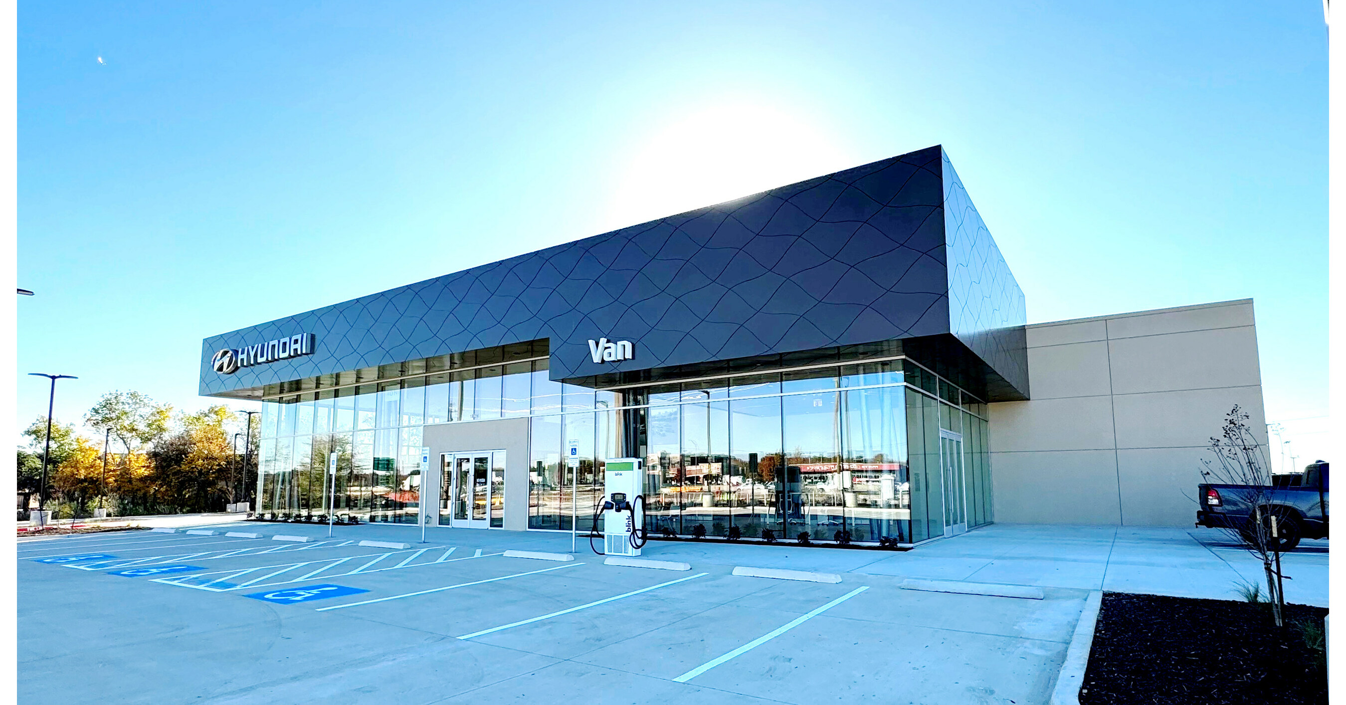 Van Hyundai Elevates Customer Experience with Move to New State-of-the ...