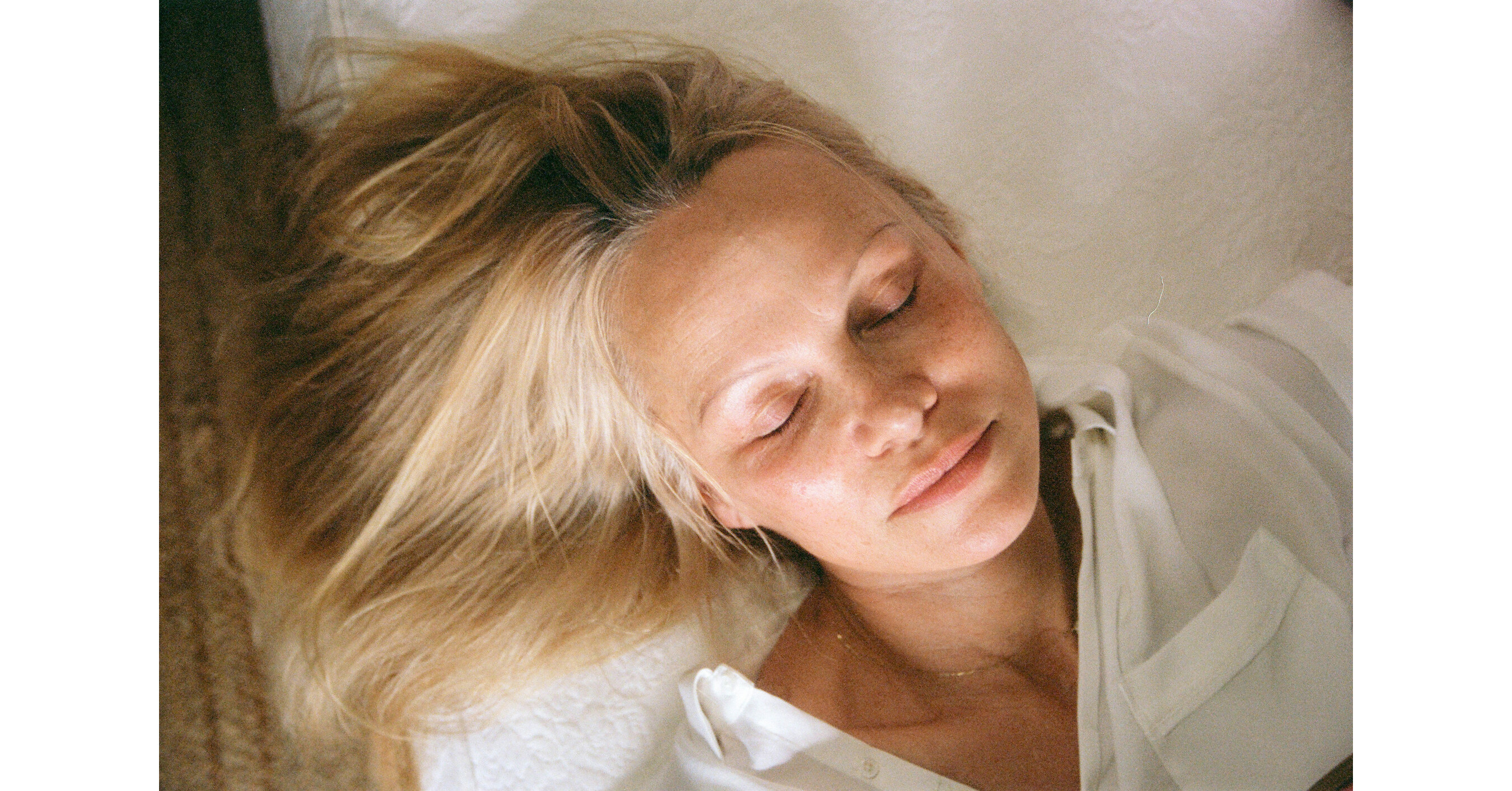 PAMELA ANDERSON AND SONSIE SKIN JOIN FORCES TO REIMAGINE BEAUTY STANDARDS