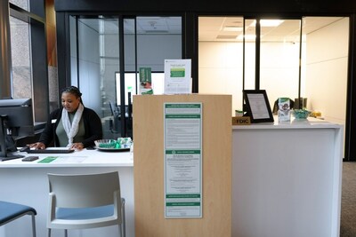 Academy Bank Opens Flagship Retail Banking Center in Lobby of Kansas ...