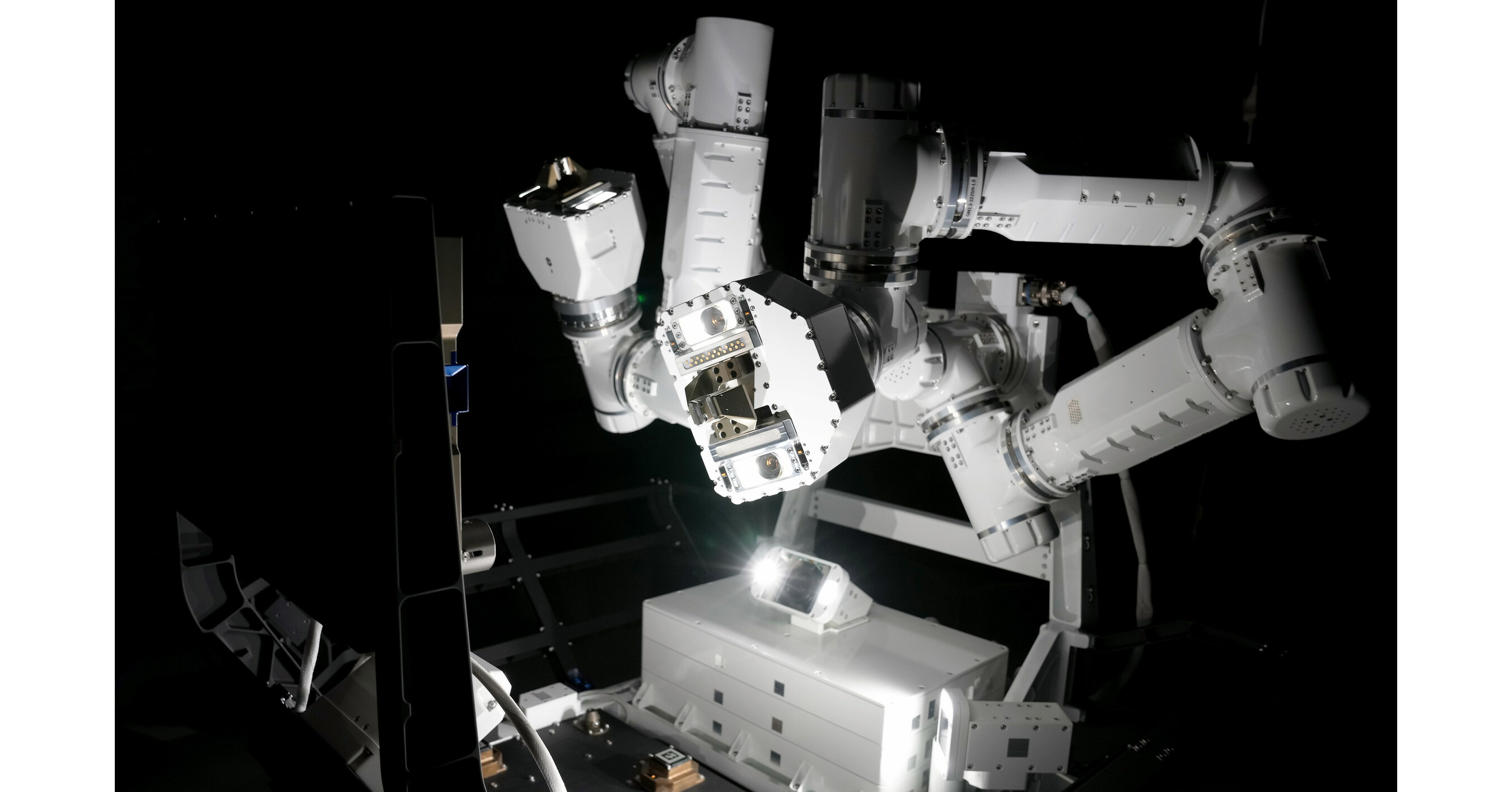GITAI Autonomous Robotic Arm Arrives at Space Station to Conduct ISAM ...