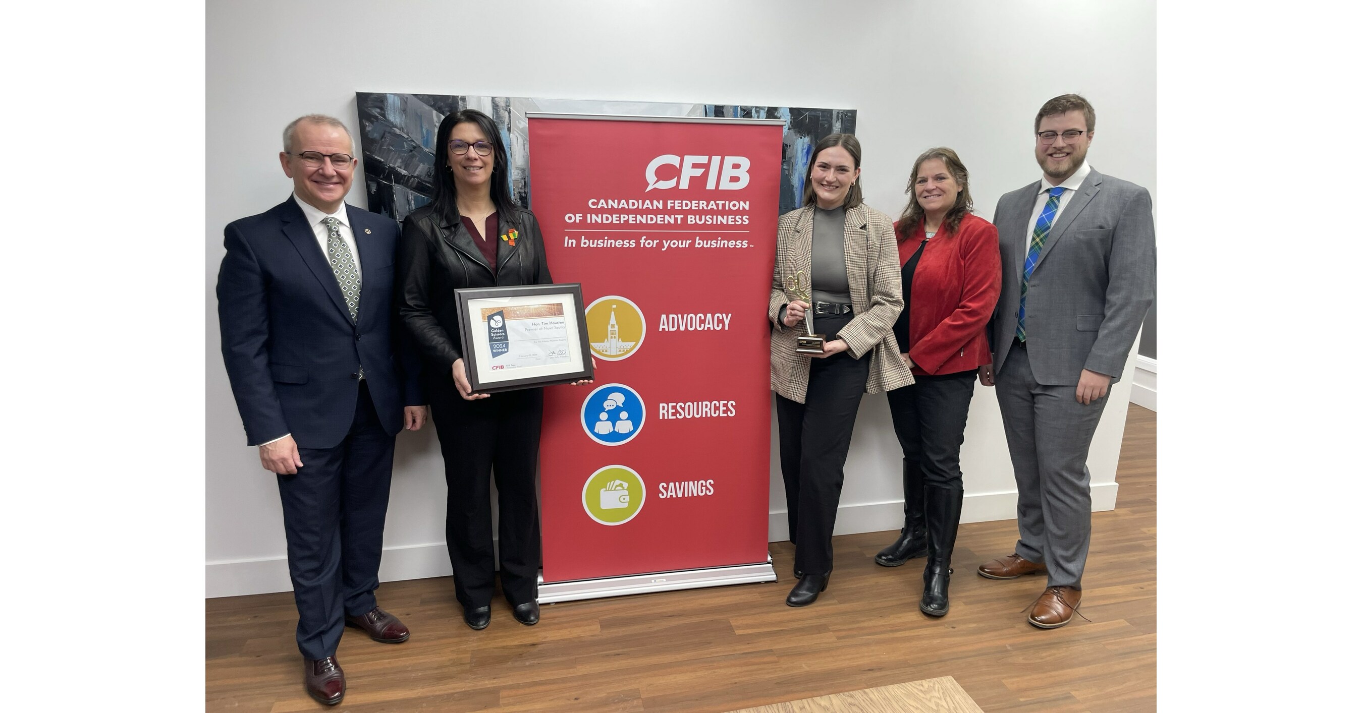 La FCEI décerne les Prix Ciseaux d'or 2024 à l'Ontario et aux provinces ...