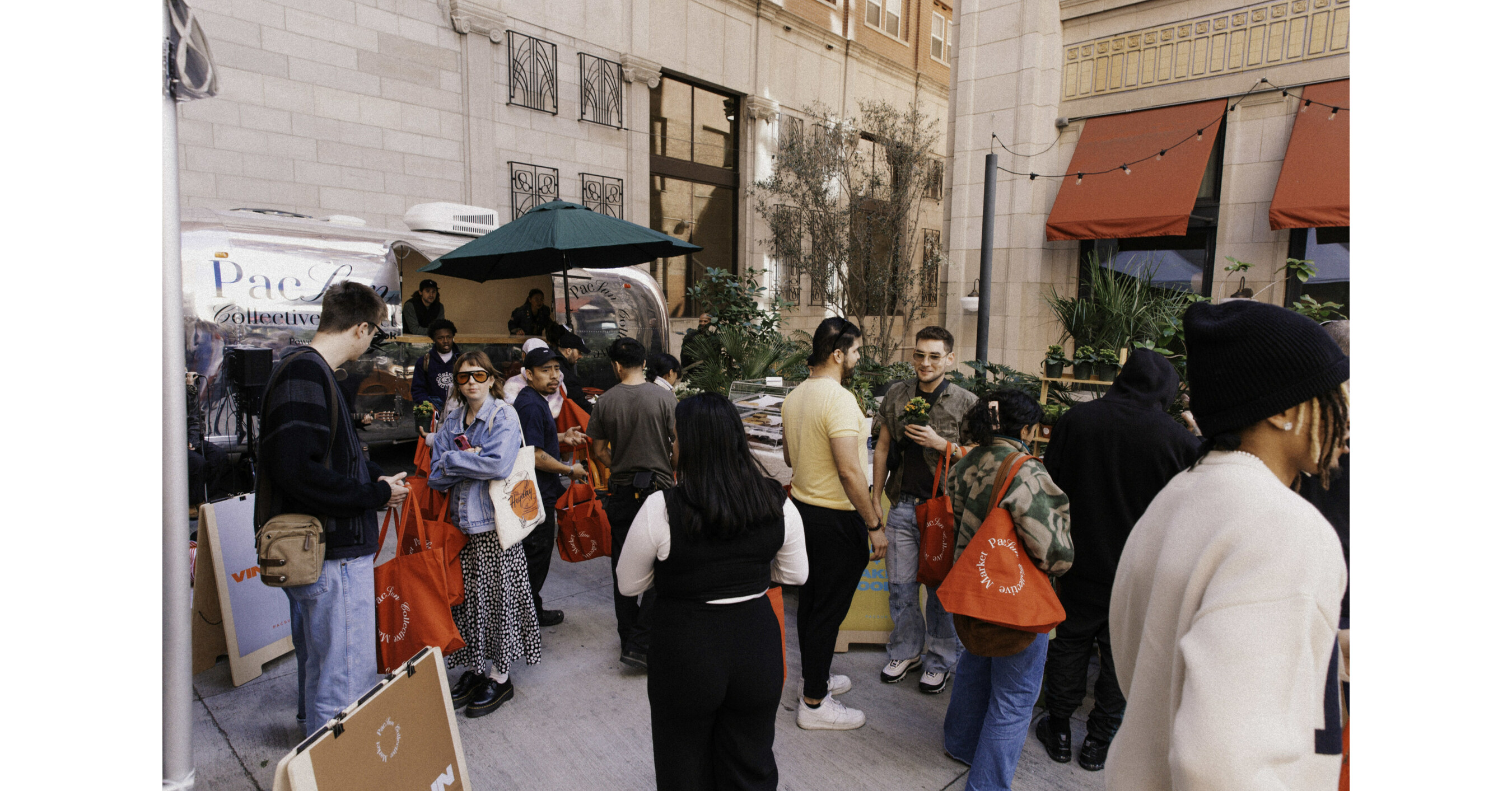 Pacsun Hosted Pacsun Collective Farmer's Market