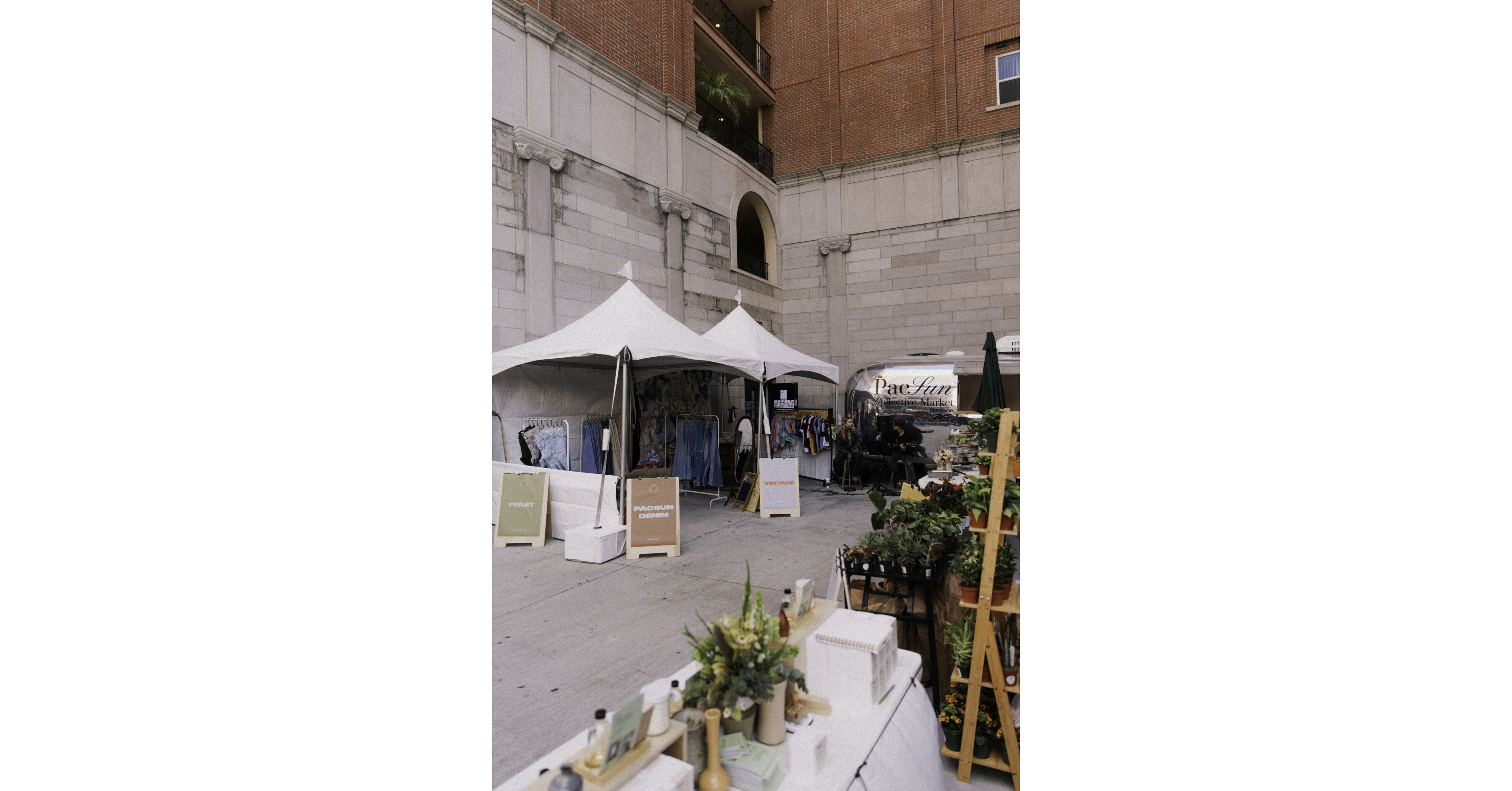Pacsun Hosted Pacsun Collective Farmer's Market
