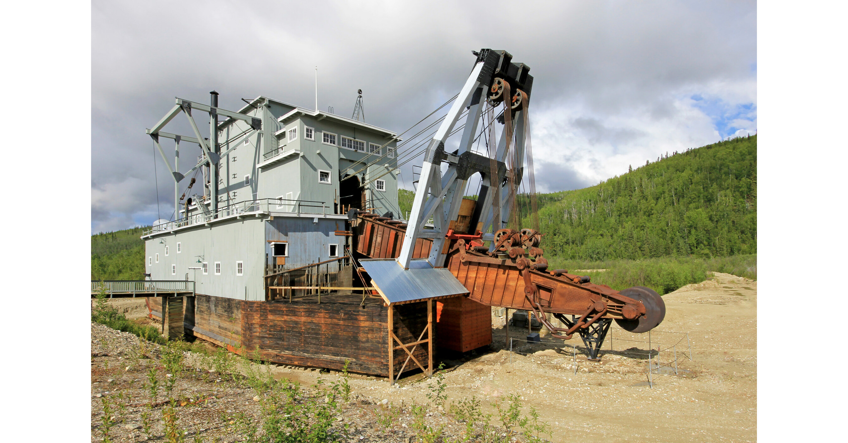 Holland America Line Enhances Alaska Cruisetours with McKinley Chalet ...