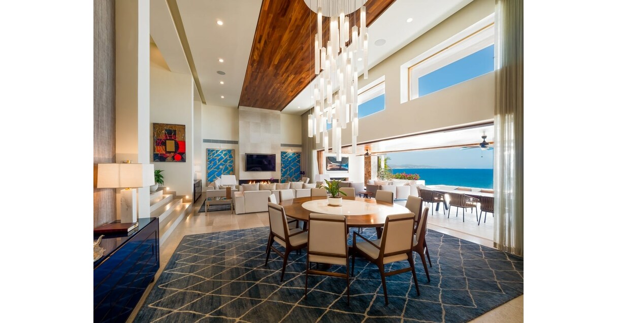 Villa Love & Peace Wins Outstanding Architectural Design Opal Award