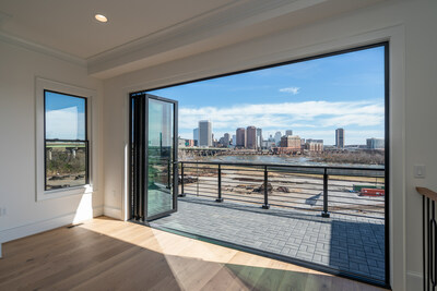 NanaWall SL60 Folding Glass Wall System Offers Production Builder ...