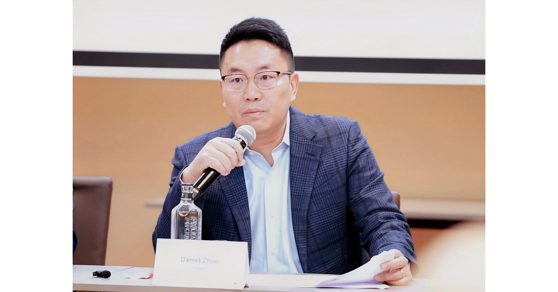 Continuando con el fortalecimiento de la construcción de ...