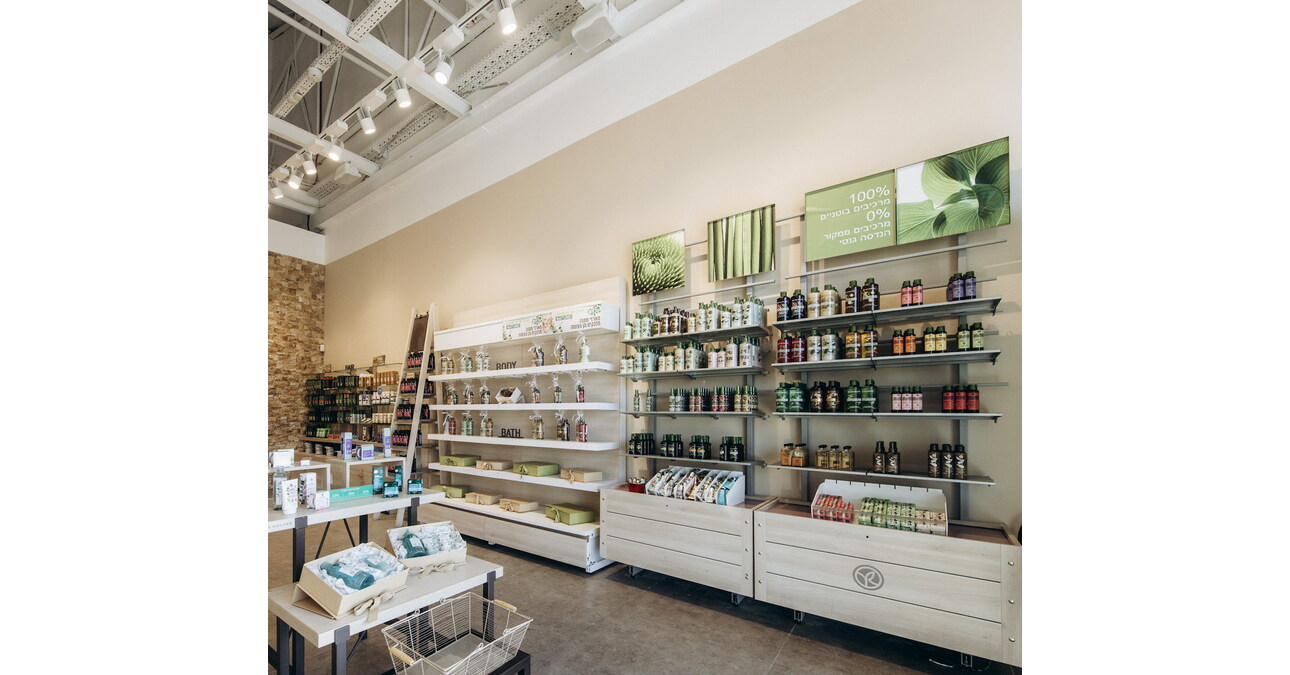 Expanding to the U.S.: Castro Hoodies Group won an exclusive franchise ...