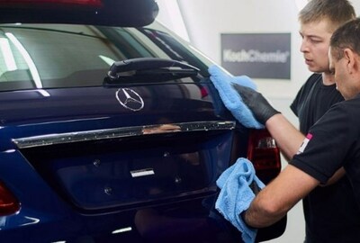 Drivers in Scottsdale, Arizona, Can Get $25 Off on Mercedes-Benz ...