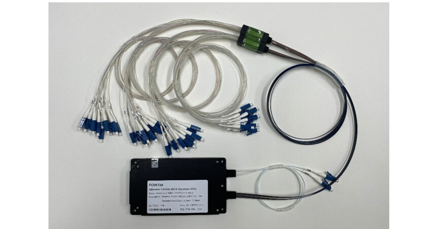 Ultra Low Insertion Loss Athermal AWG Multiplexers