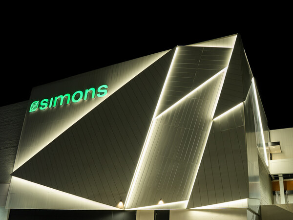 Simons Opens Doors to New Location In Halifax