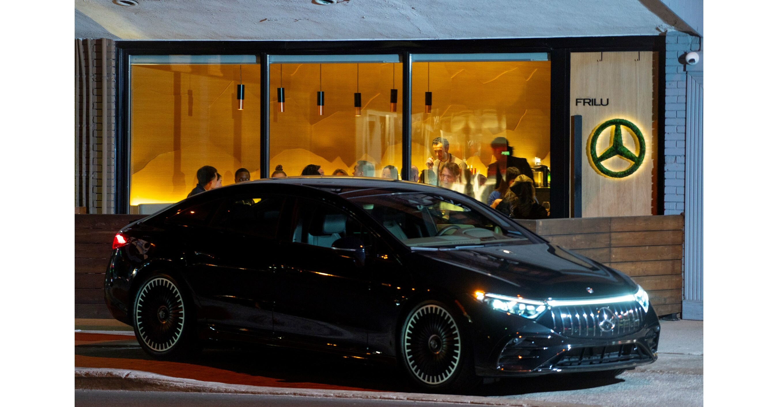 Mercedes-Benz s'associe au Guide MICHELIN pour offrir Un avant-goût du ...